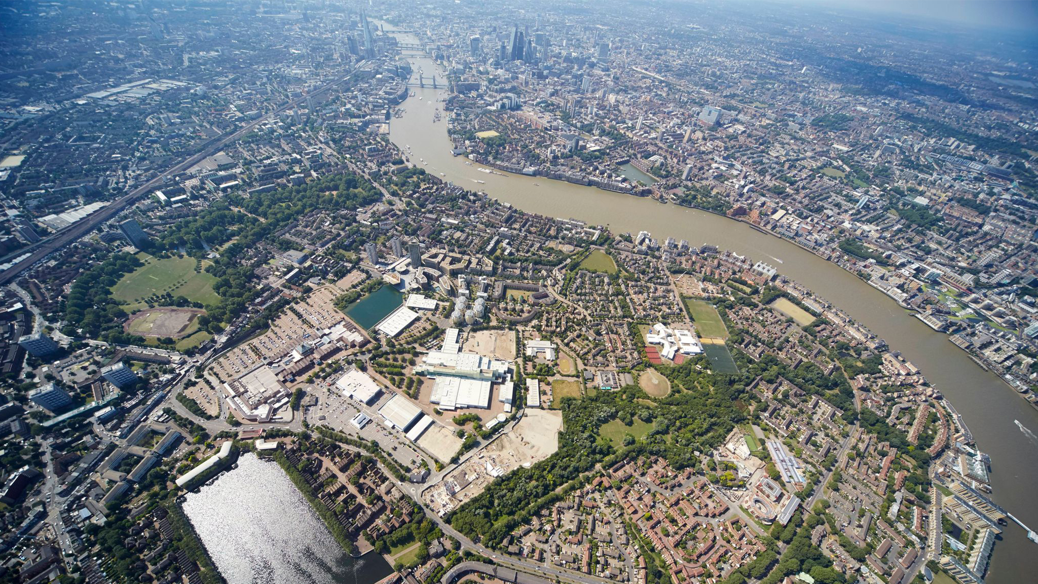 The Thames in 2040: Developing a New River Commons in Southwark ...