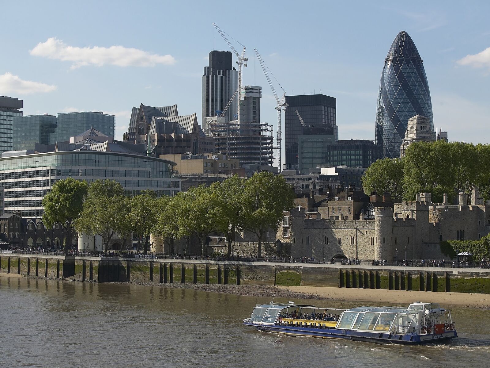 Discovering London's Ancient Harbours: The Ports of London before the ...