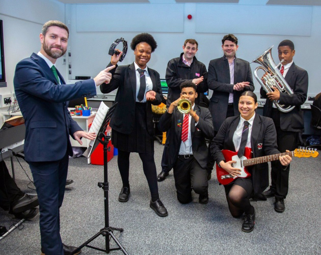 Thames Festival Trust | Robert Clack School | Thames Festival Trust